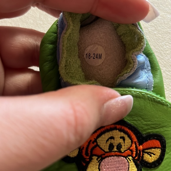 Disney | Shoes | Vintage Winnie The Pooh Tigger Slippers | Poshmark
